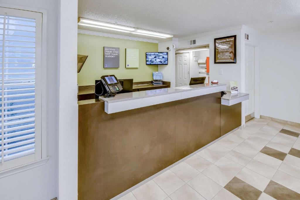 12700 Featherwood Dr, Studio 6 Fuqua [33% OFF]
